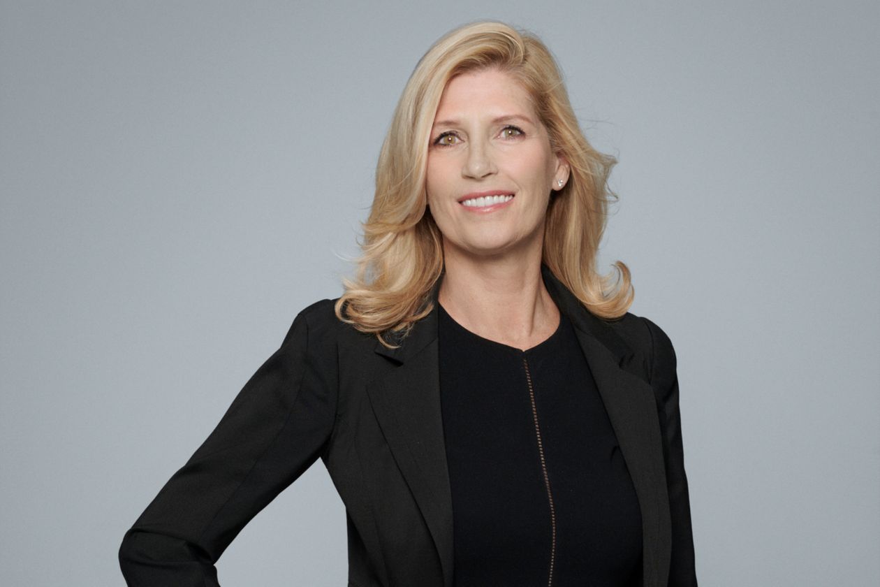 Shift | A Marketing Rethink - PHD Media Miami - LATAM HQ